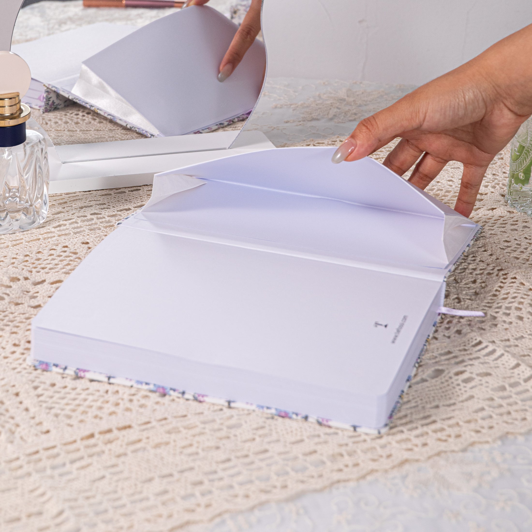 A5 Floral Dot Grid Bullet Journal - Lavender – tiefossi