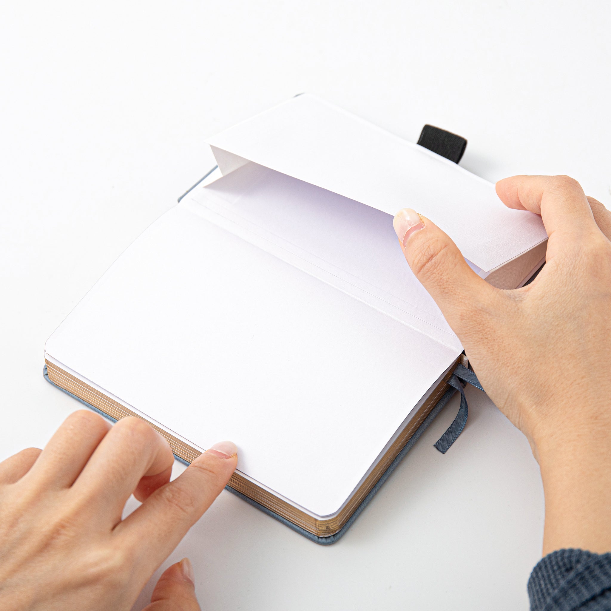 A6 Foliage Dot Grid Notebook – tiefossi